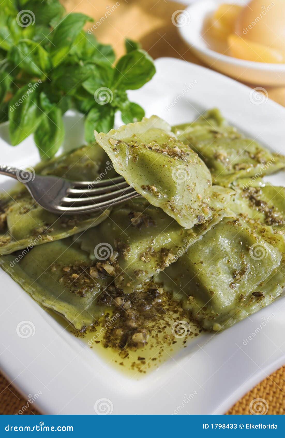 Pesto ravioli stock image. Image of ravioli, mediterranean - 1798433