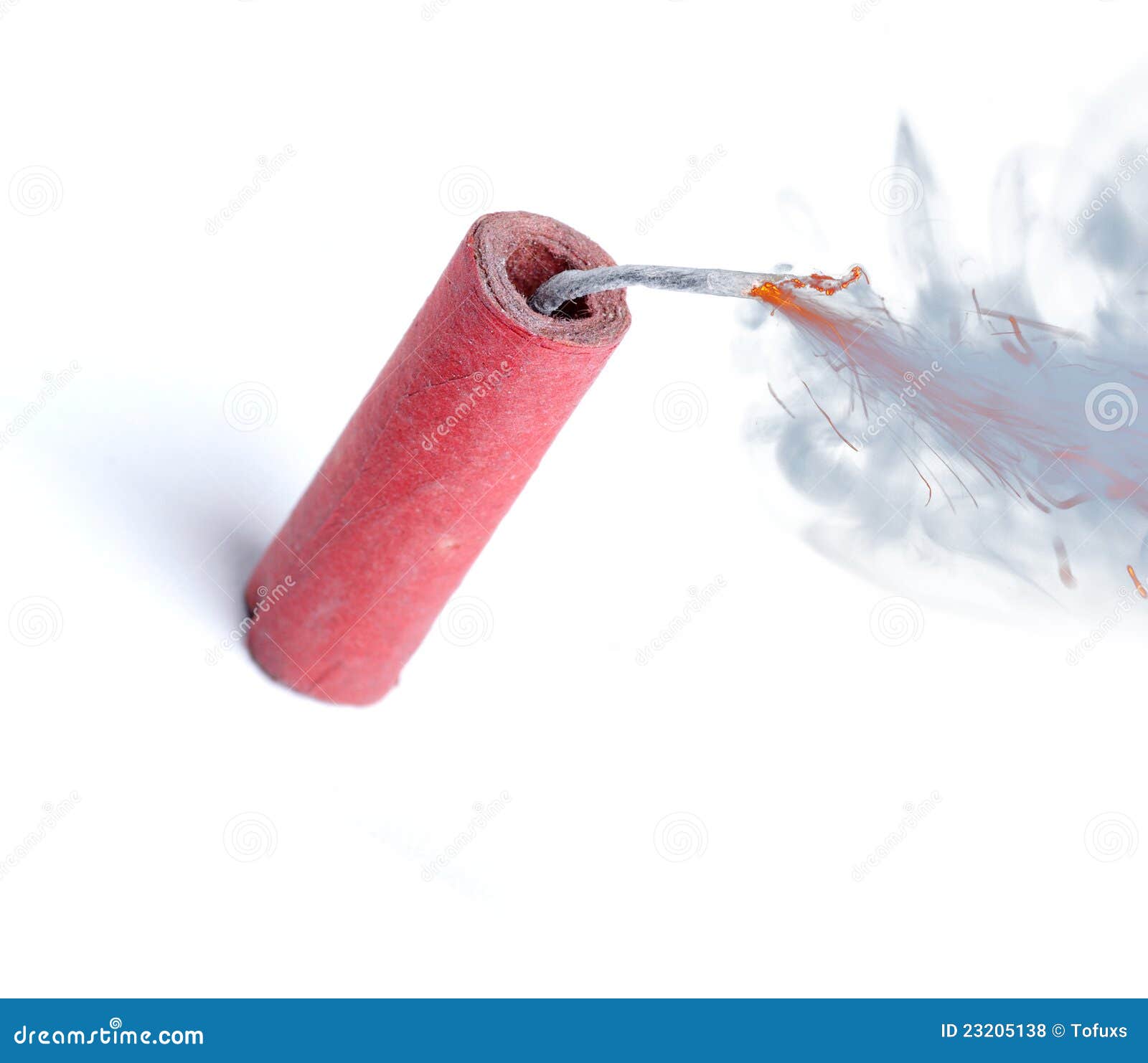 Petardo fotografia stock. Immagine di festivo, fumo, firework - 23205138