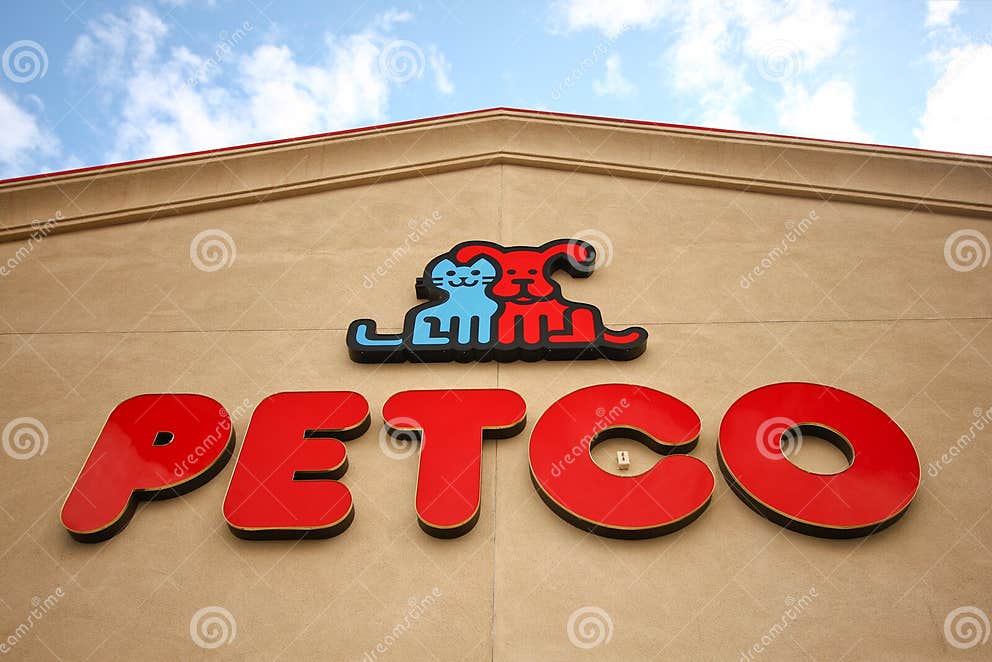 Petco store sign editorial photo. Image of care, building - 21443881
