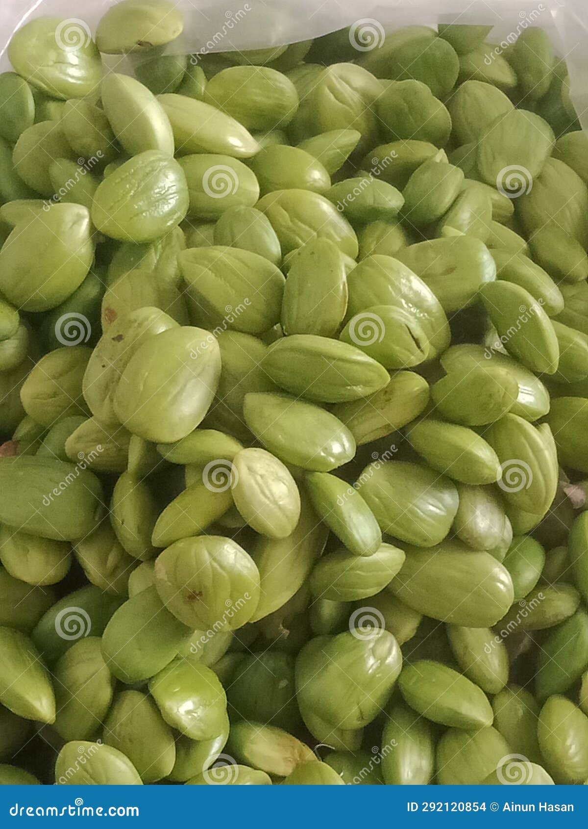 PETE is a VEGETABLE that CONTAINS VITAMIN B, CALCIUM and MAGNESIUM ...