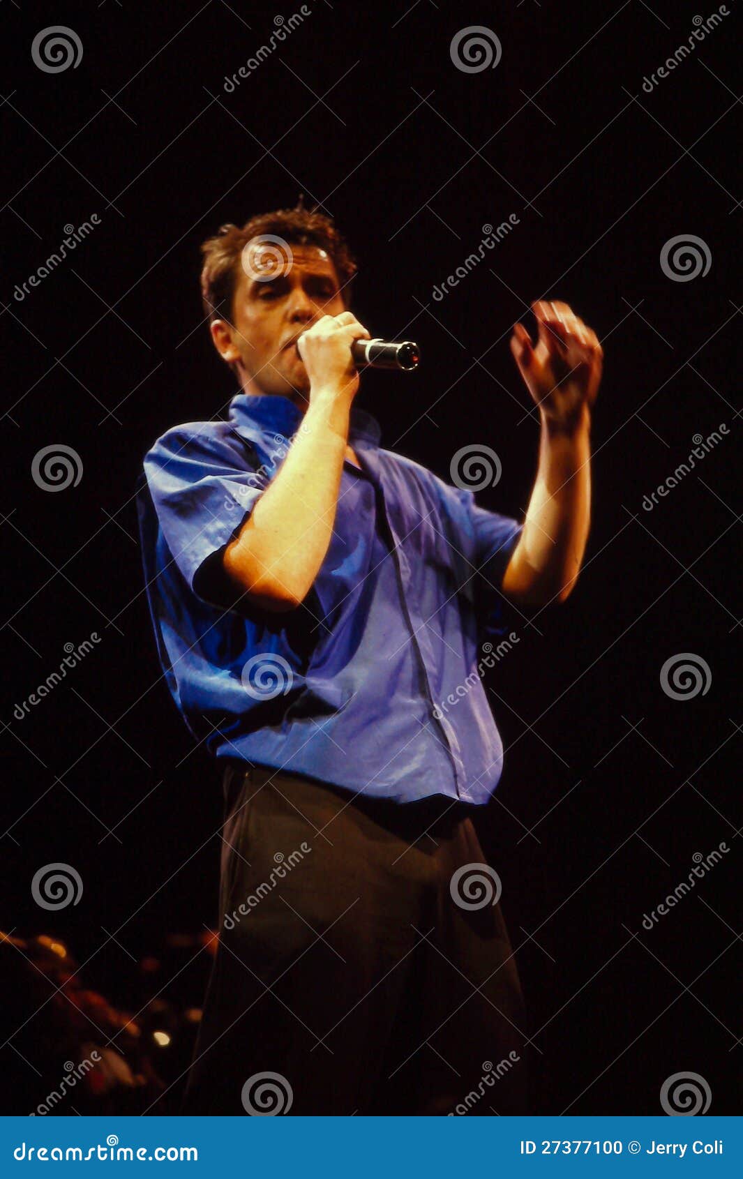 Peter Gabriel editorial image. Image of performer, singer - 27377100
