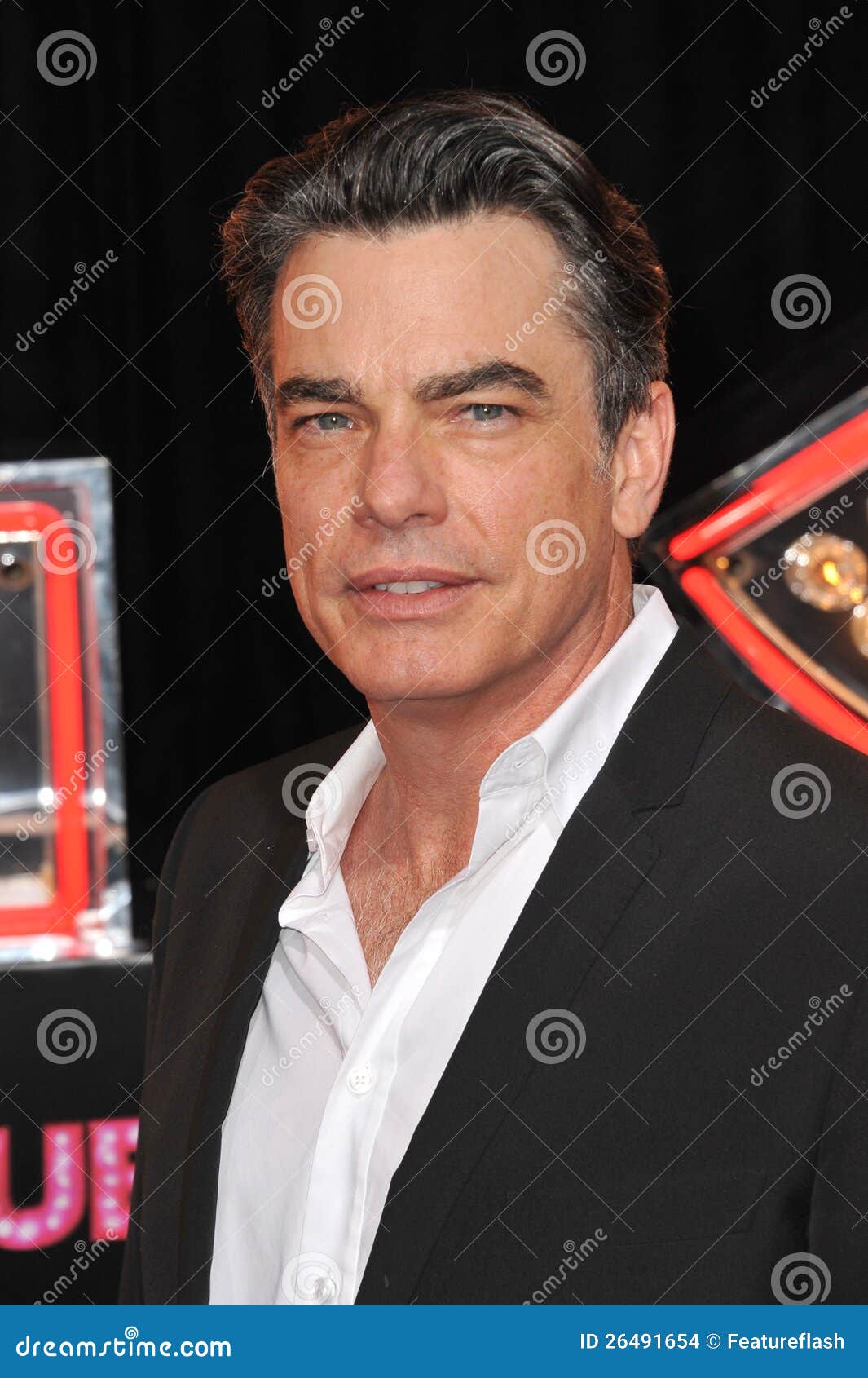 Peter Gallagher editorial stock image. Image of graumans - 26491654