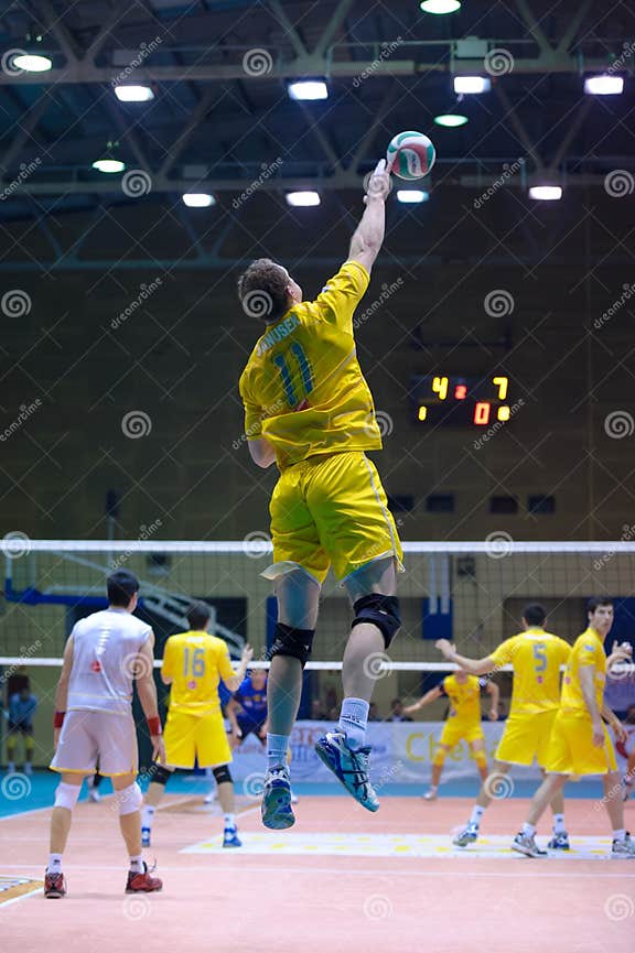 Peter Janusek editorial photography. Image of work, action - 18339392