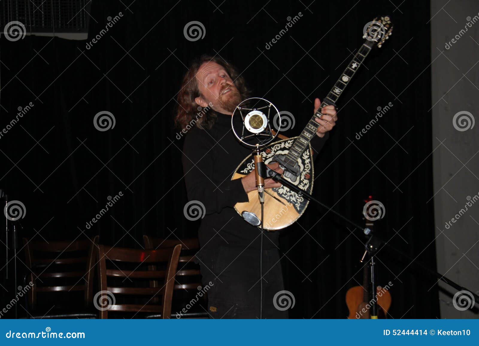 Peter Navins editorial stock image. Image of banjo, navins - 52444414