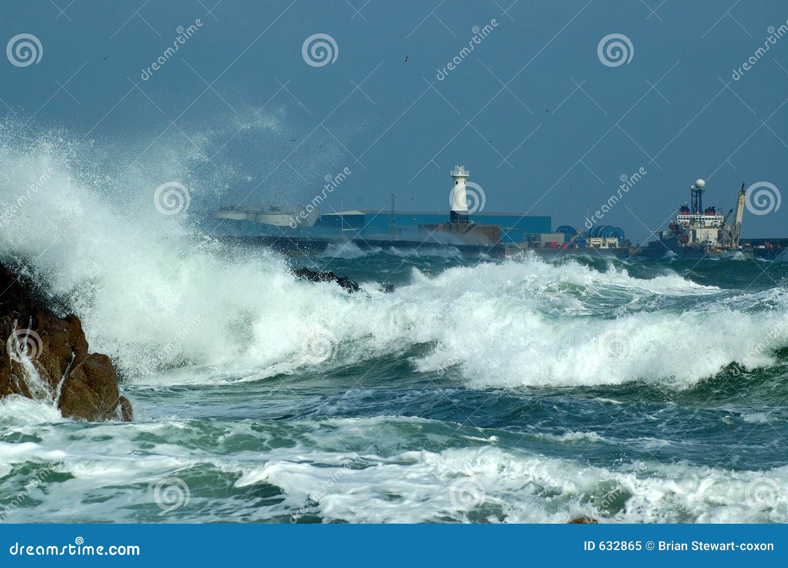 Peterhead Harbour stock image. Image of rocks, lighthouse - 632865