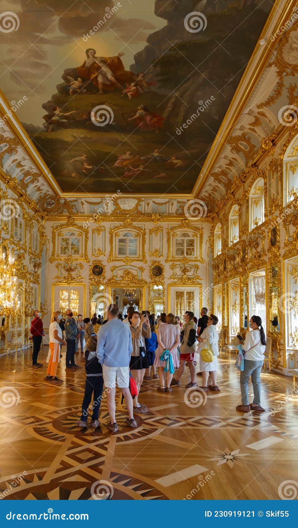 Peterhof. Great Peterhof Palace Editorial Photo - Image of saint ...