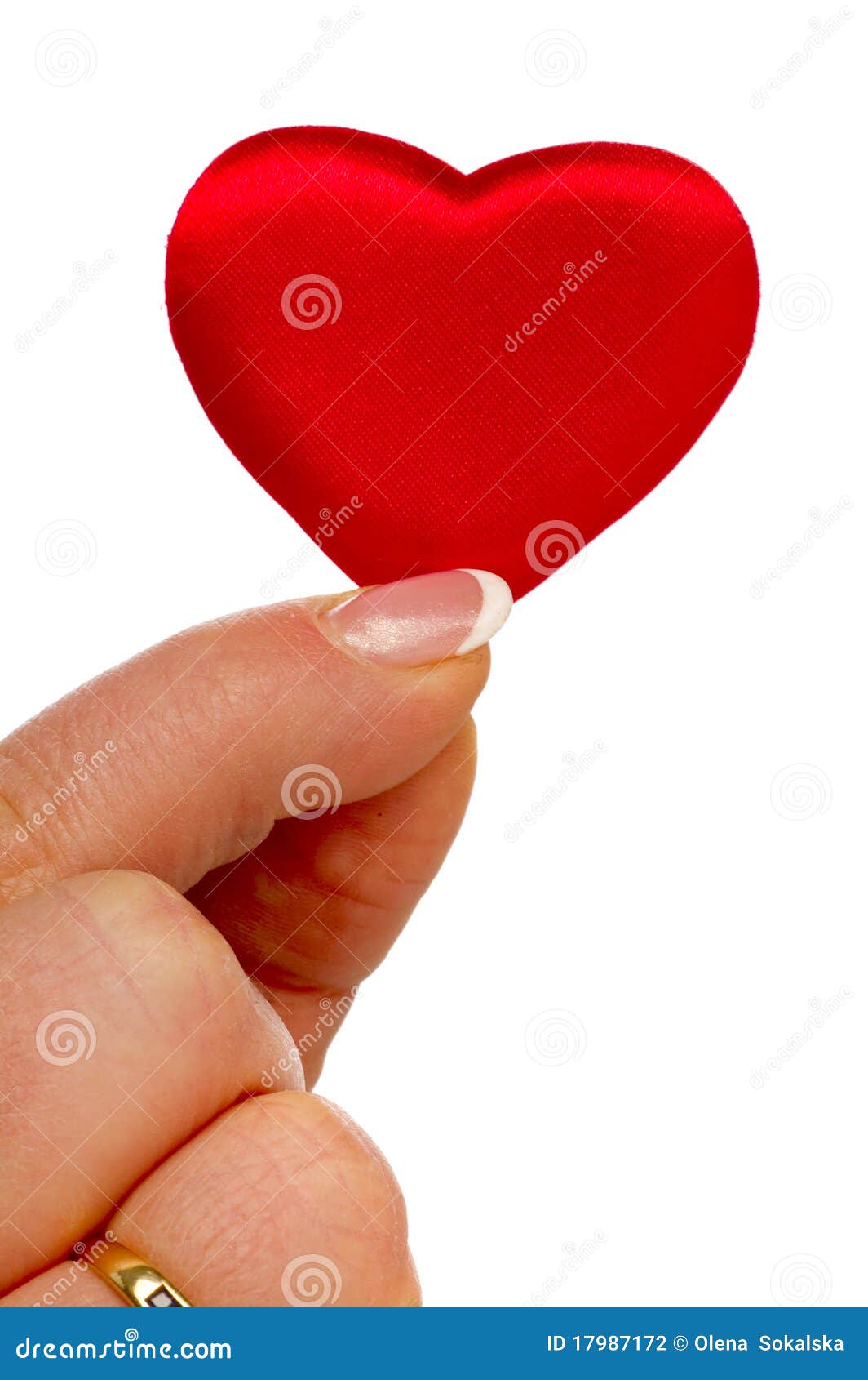 Petit coeur rouge photo stock. Image du amour, mariage - 17987172