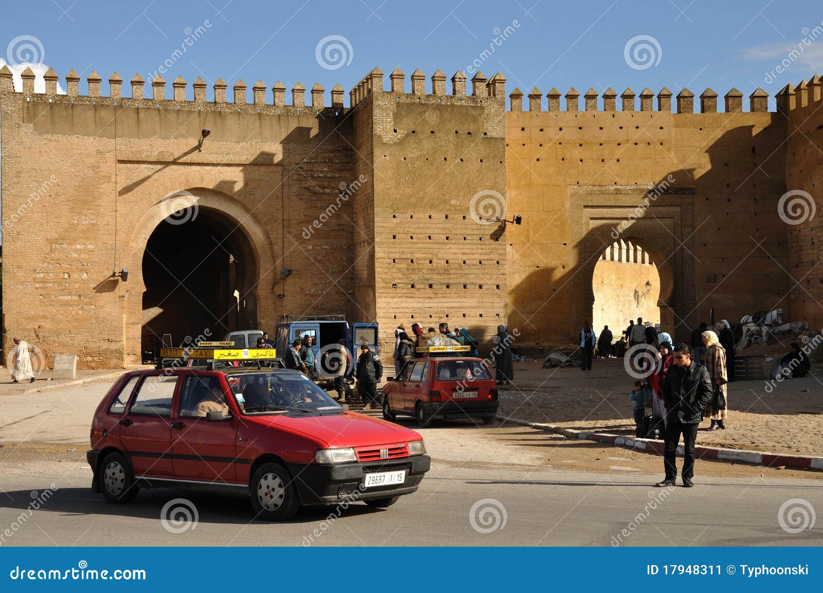 Petit Taxi in Fez, Morocco editorial photo. Image of city - 17948311