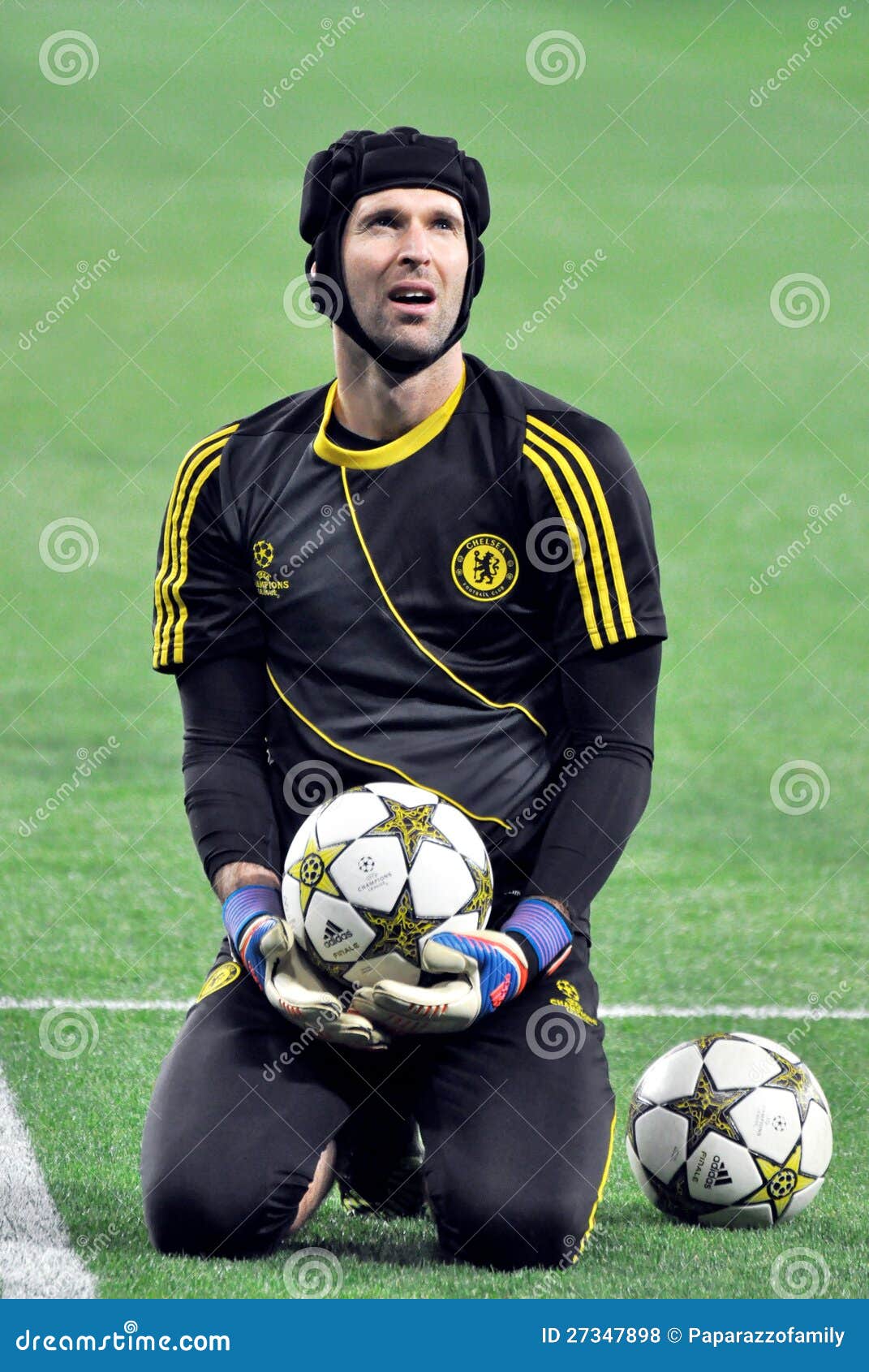 Petr Cech portrait editorial stock photo. Image of arms - 27347898