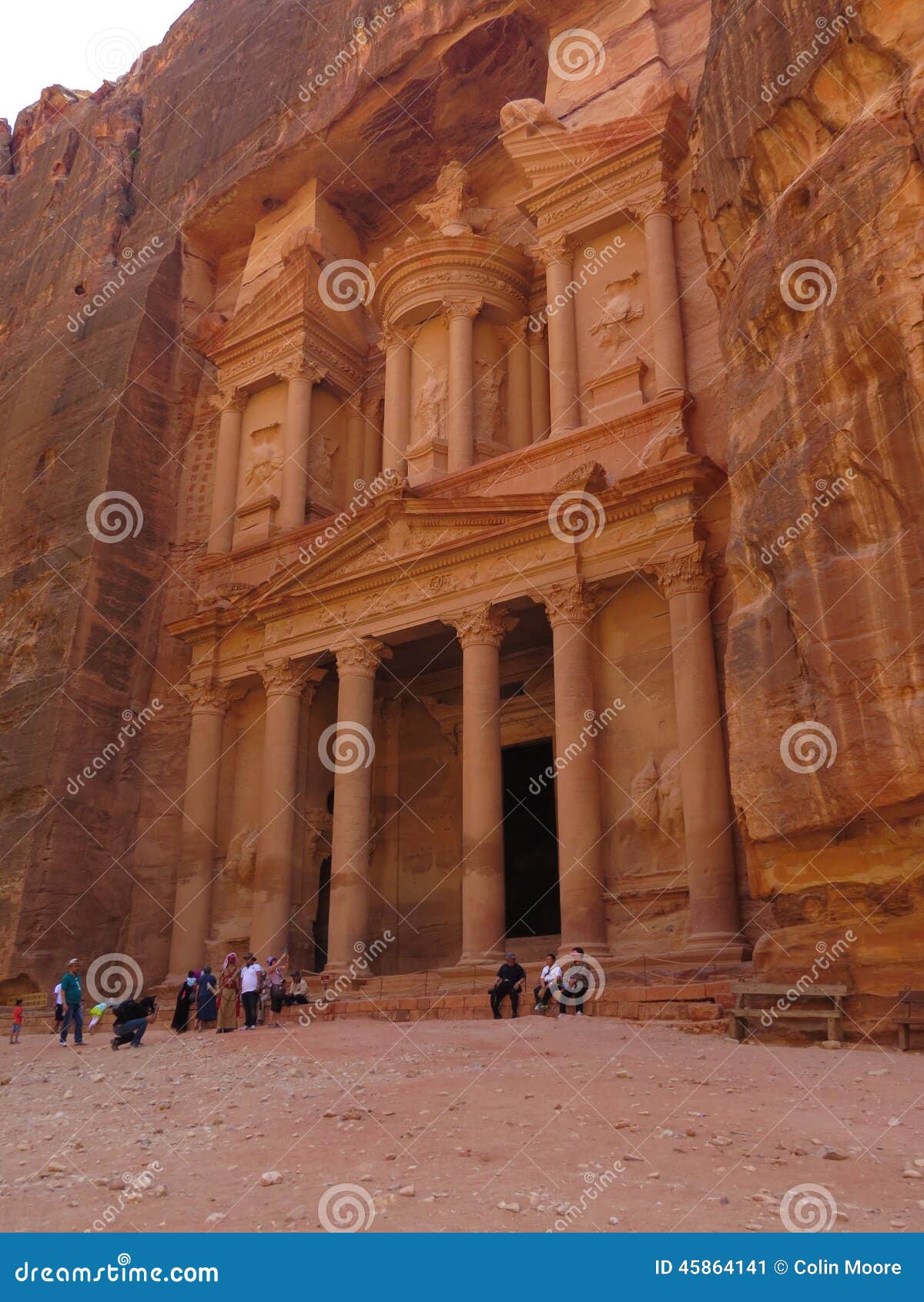 Petra, Jordan editorial photo. Image of view, petra, carved - 45864141