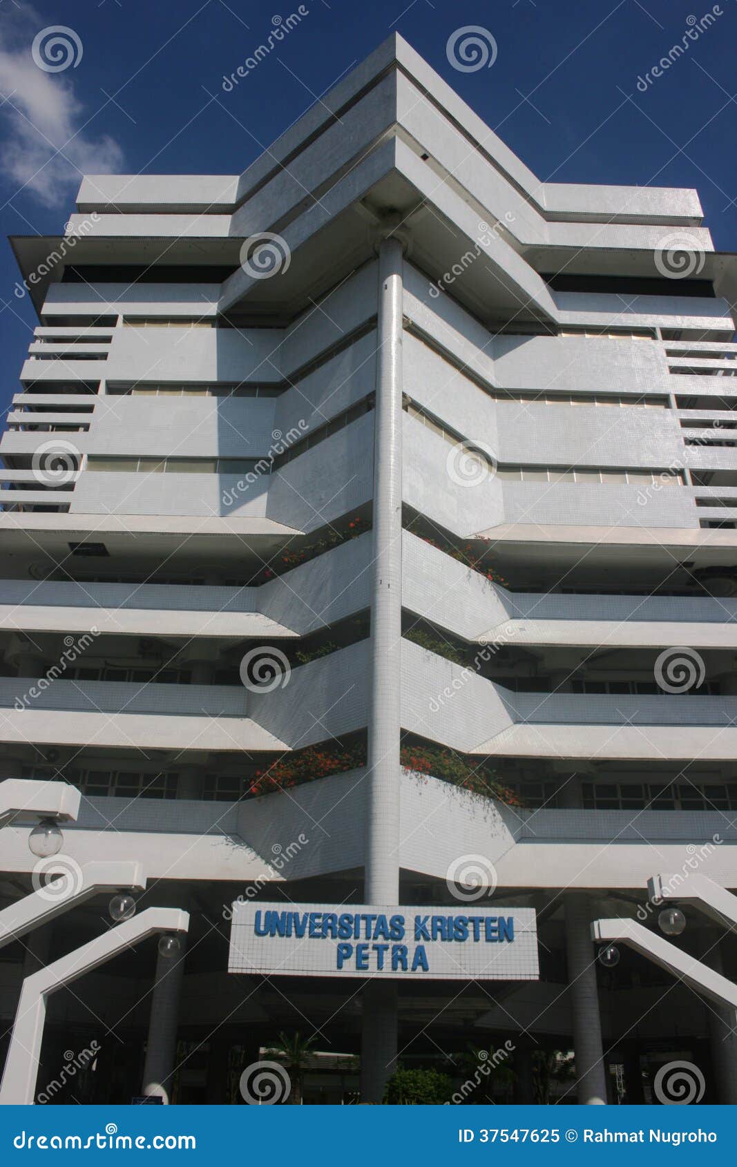 Petra university editorial image. Image of college, educational - 37547625