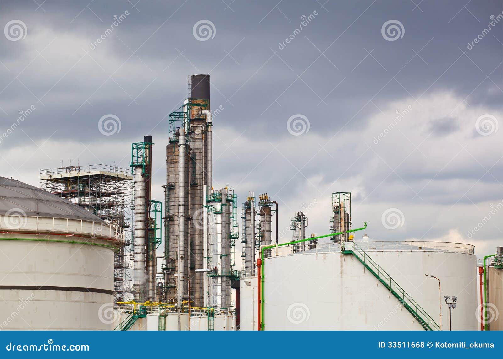 Production Casing And Tubing In Offshore Oil And Gas Platform Structure ...