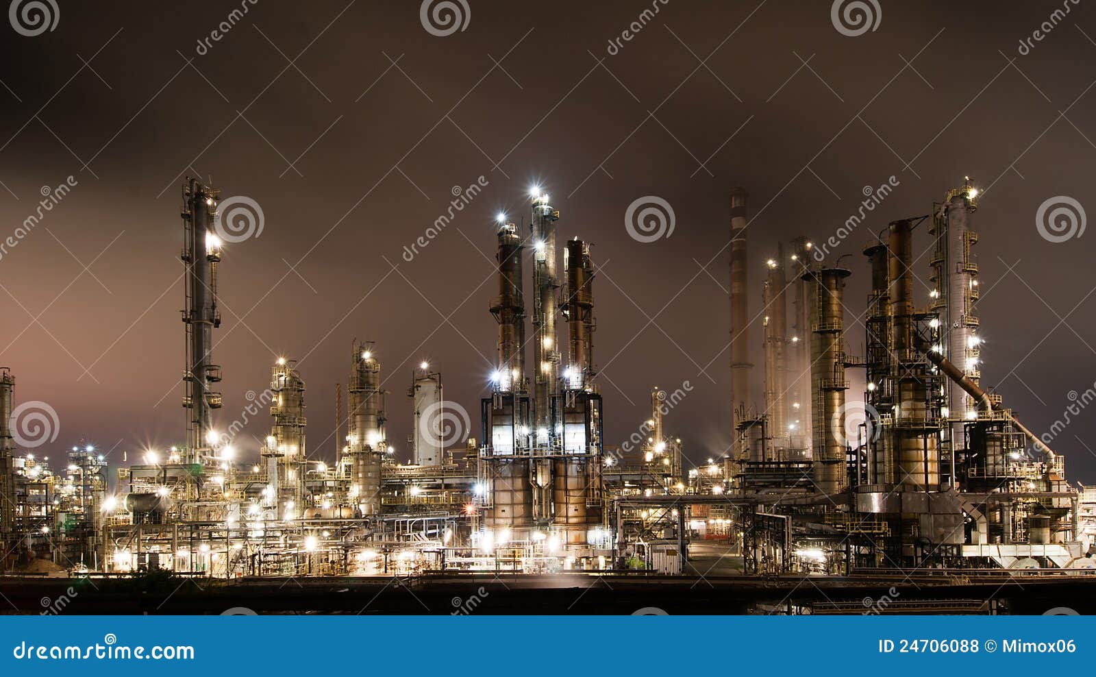 Petroleum Refinery Plant at Night Stock Photo - Image of architecture ...