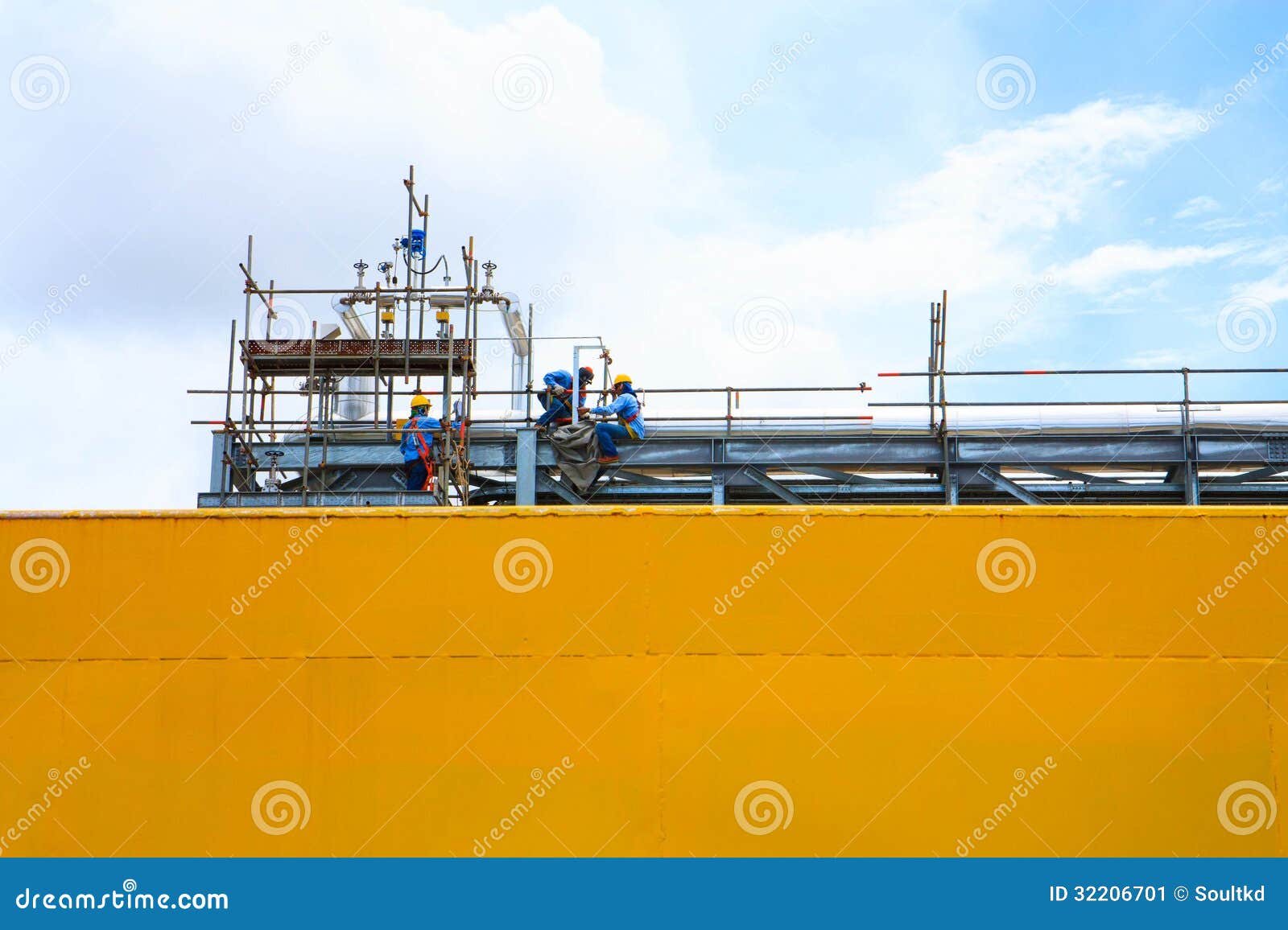 Petroleum Workers Maintaining the Refinery Pipe Line Editorial Photo ...