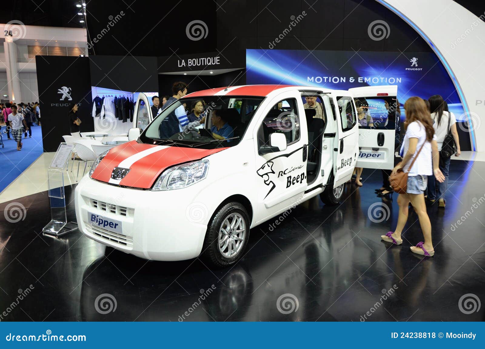 Peugeot Bipper editorial stock photo. Image of motorshow - 24238818