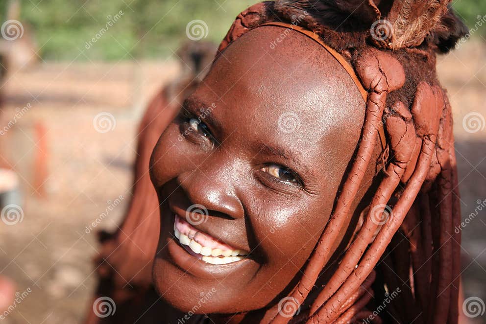 Peuple de l'Afrique image stock éditorial. Image du caractère - 5547364