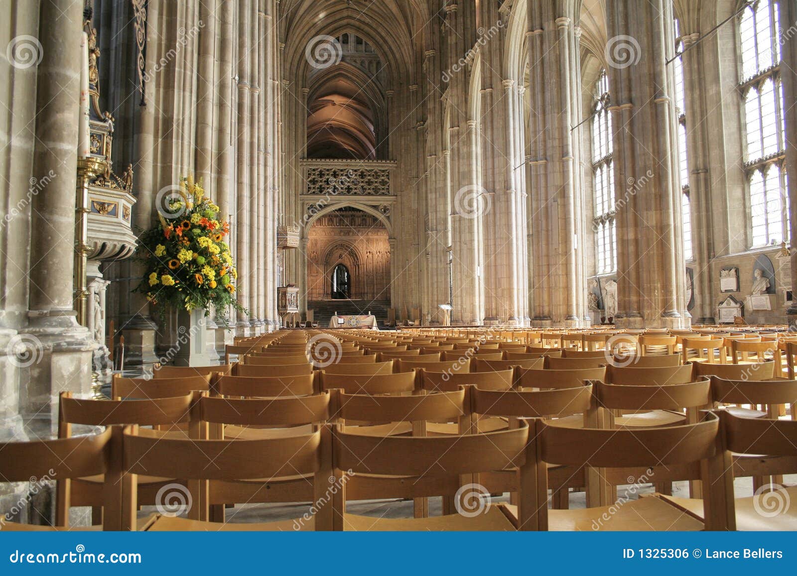 Pews in Canterbury Cathedral Stock Photo - Image of cloister, religion ...