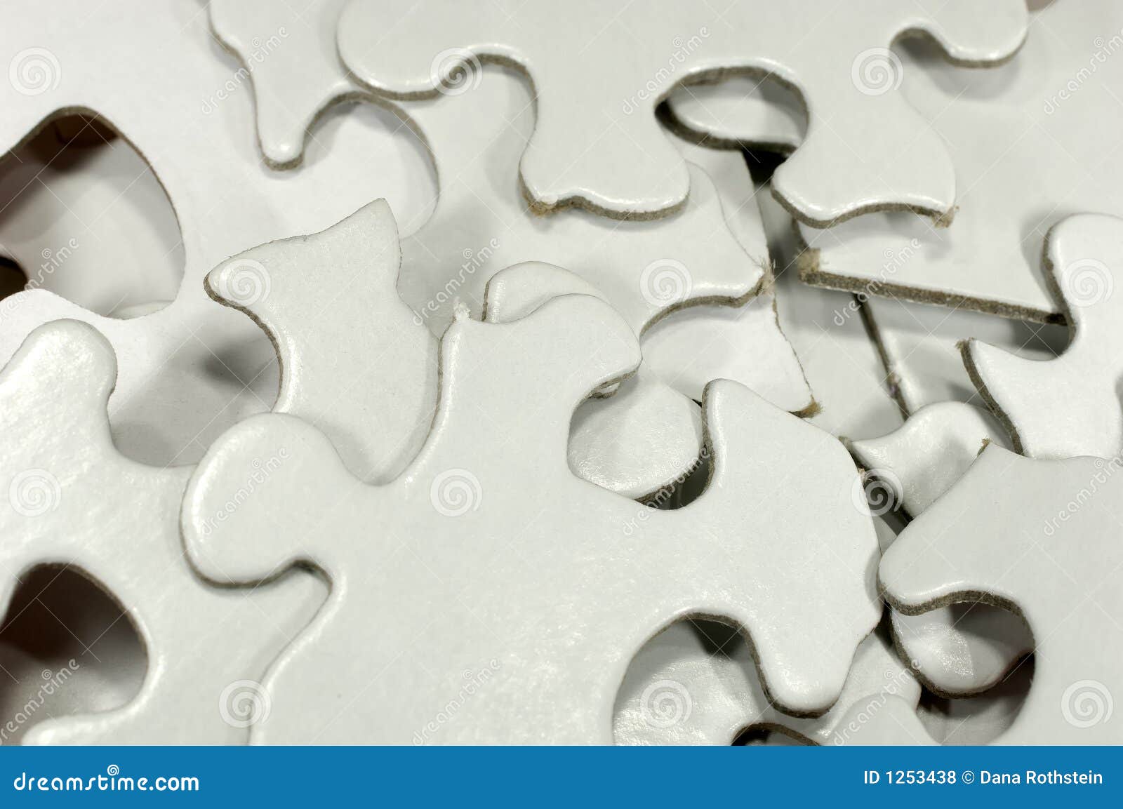 Pezzi Di Puzzle Immagine. Immagine: 1253438