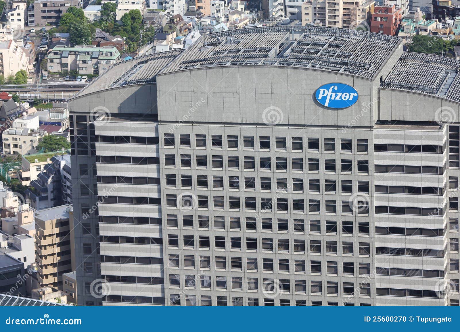 Pfizer editorial image. Image of architecture, city, landmark - 25600270