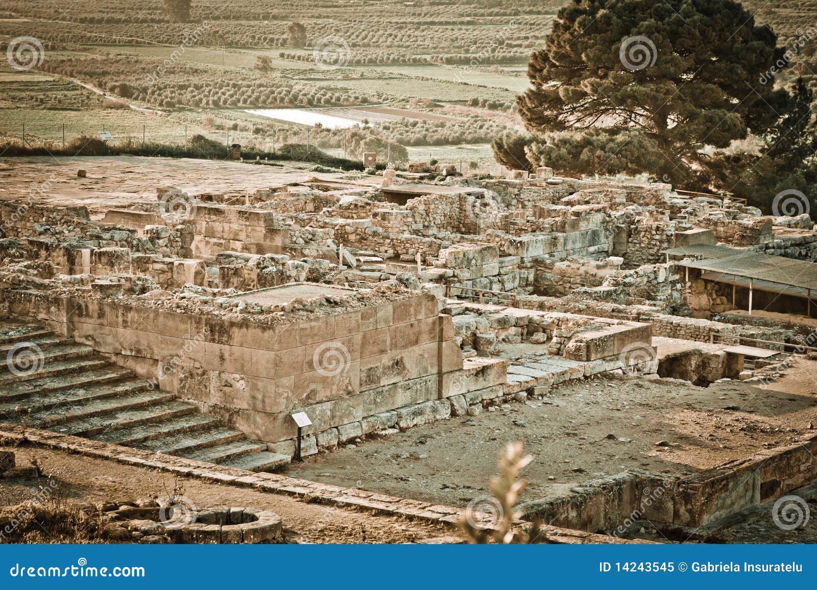 Phaistos Archeological Site Stock Image - Image of history, palace ...