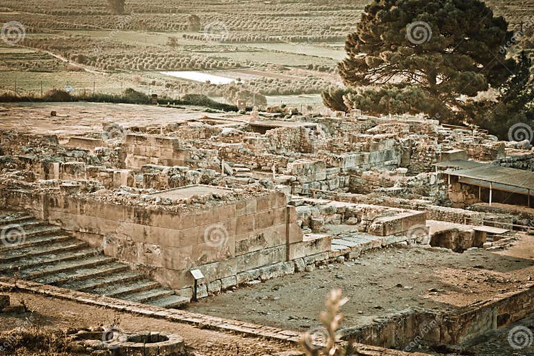 Phaistos Archeological Site Stock Image - Image of history, palace ...