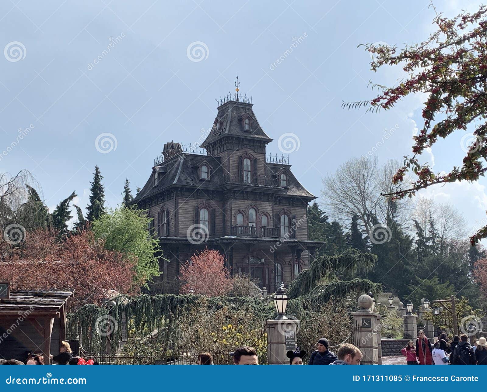 Phantom Manor editorial image. Image of spooky, park - 171311085