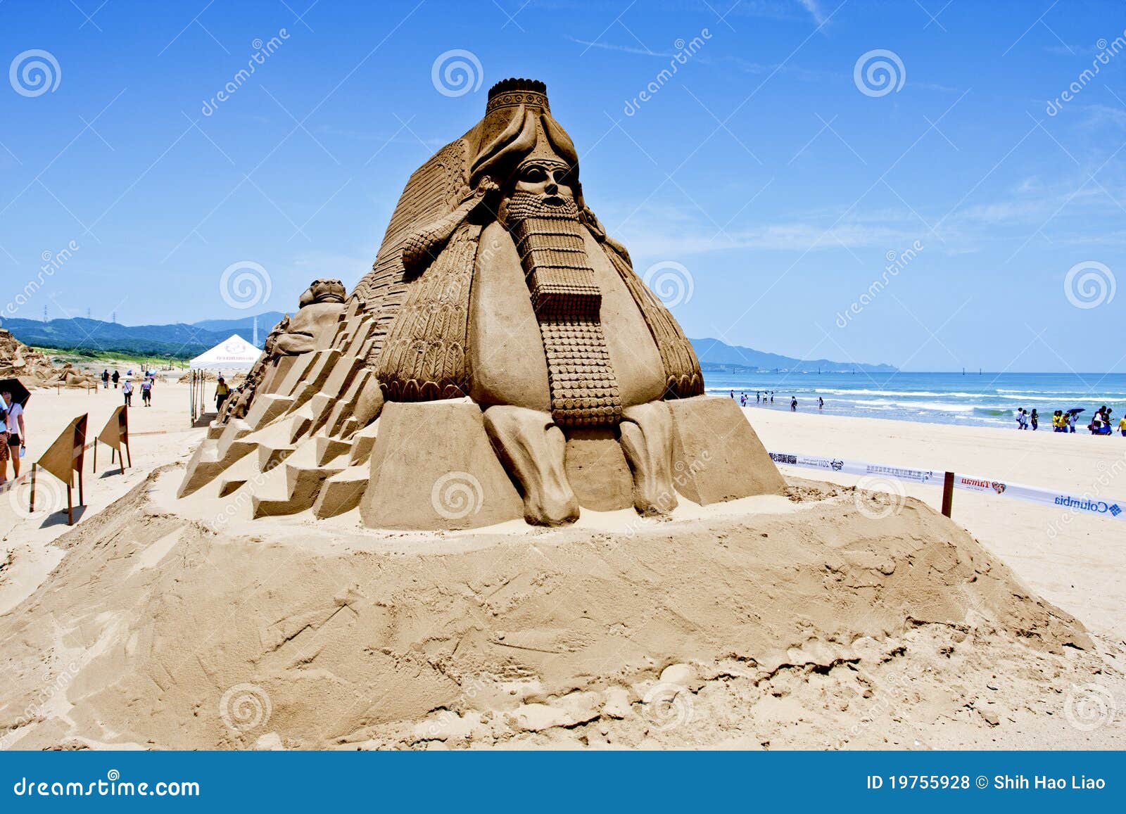 Pharaoh sand sculpture editorial stock photo. Image of castle - 19755928