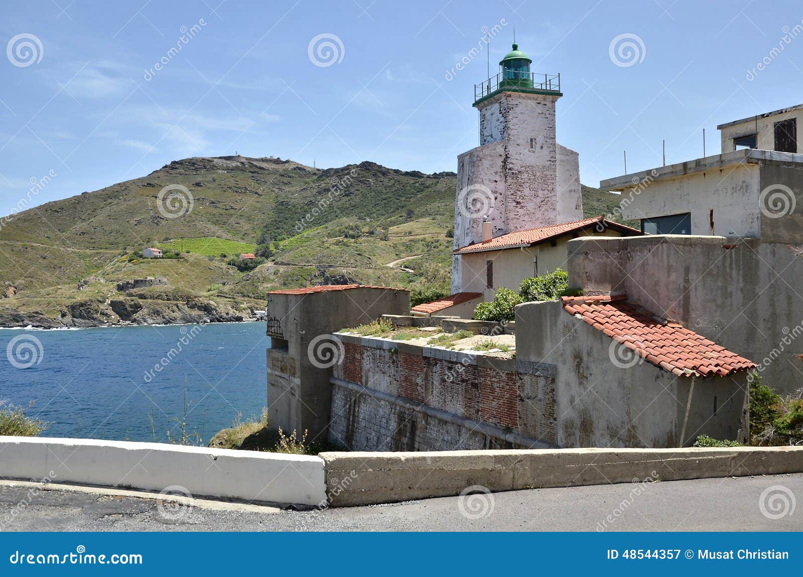 Phare De Port-Vendres Dans Les Frances Image stock - Image du phare ...