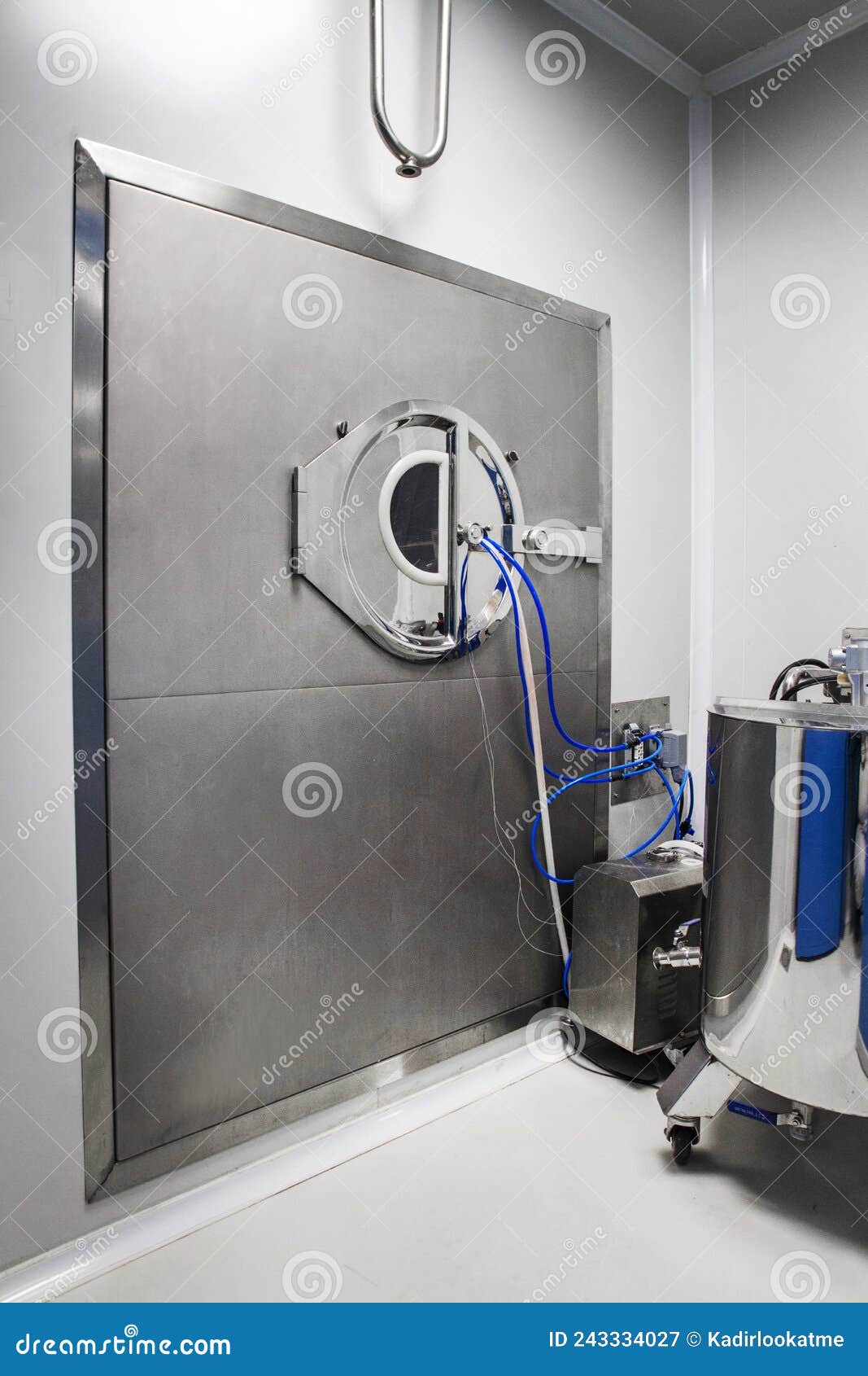 Pharmaceutical Inspection Machine Stock Image - Image of health ...