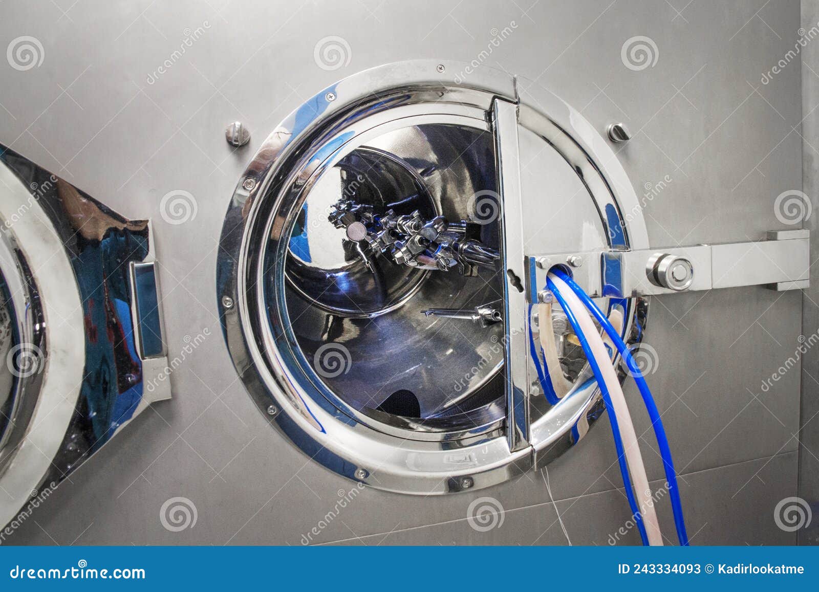 Pharmaceutical Inspection Machine Stock Image - Image of container ...