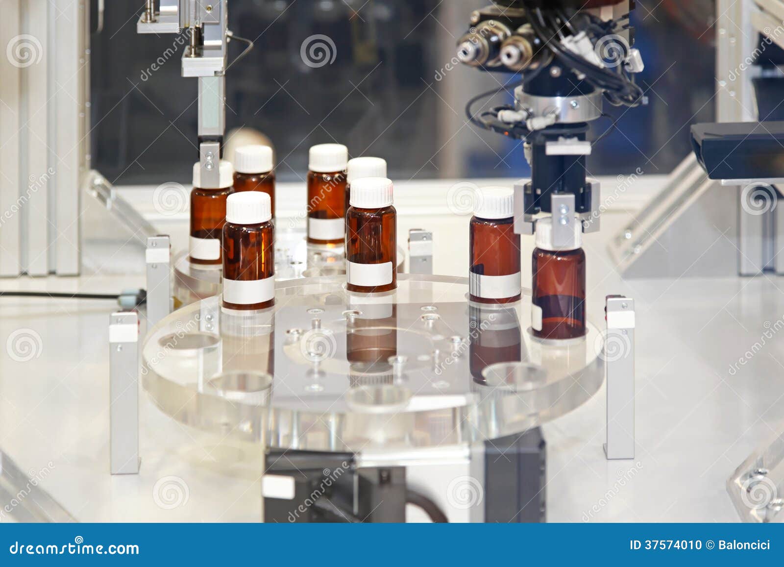 Pharmaceutical Manufacturing Stock Photo - Image of production ...