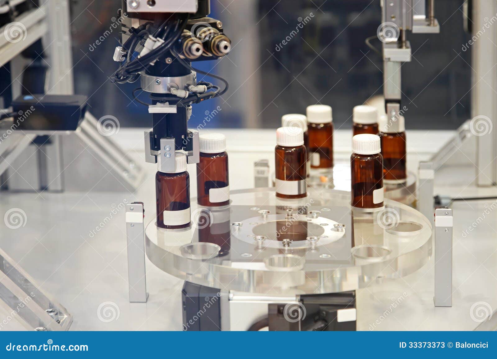 Pharmaceutical production stock image. Image of production - 33373373