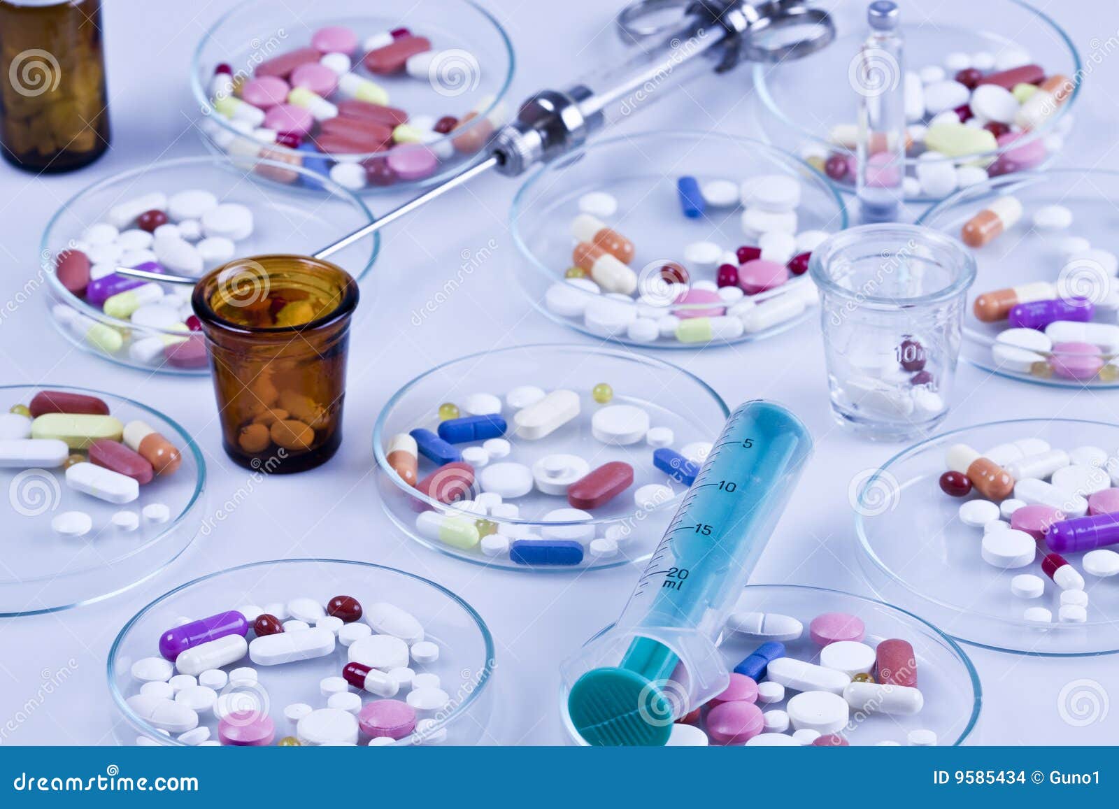 Pharmaceutical Products Stock Images - Image: 9585434