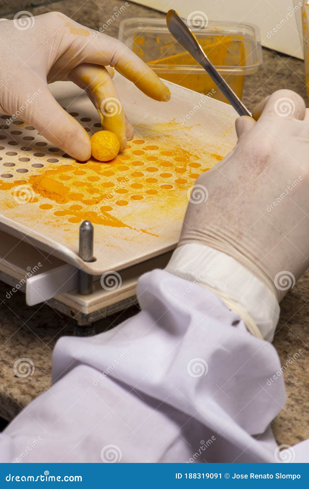 Pharmaceutical Using Encapsulating Plate for the Production of ...