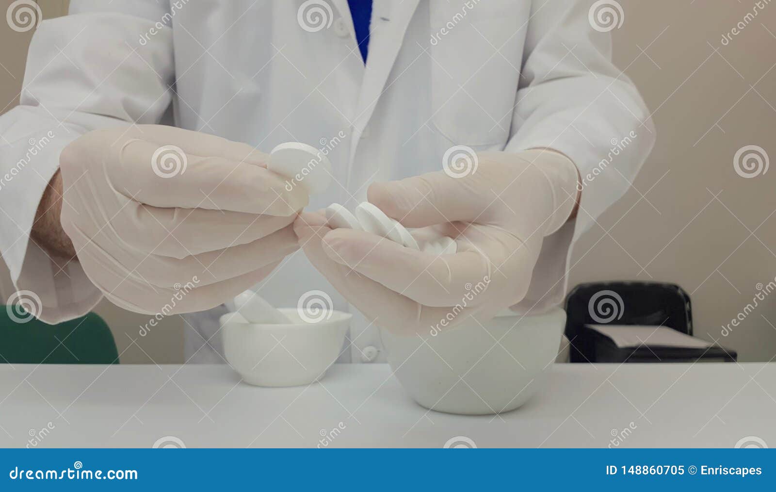 Pharmacist Performing a Quality Control of Effervescent Tablets Stock ...