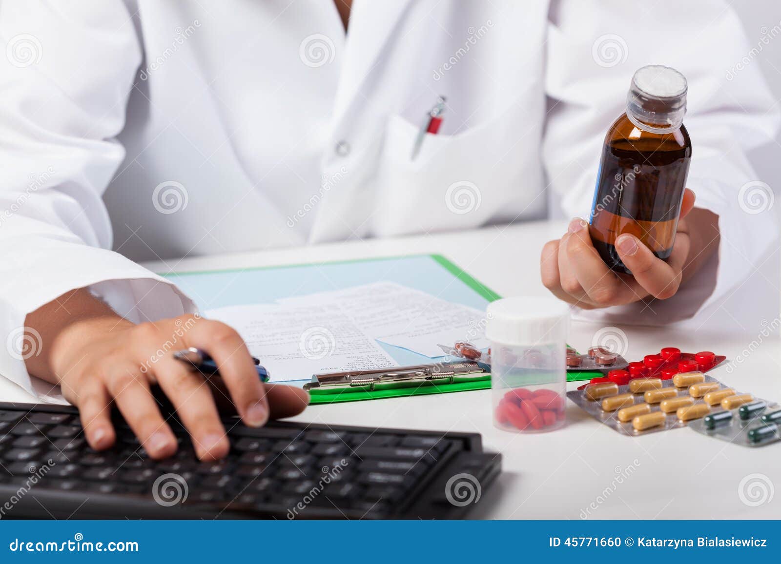 Pharmacist selling syrup stock photo. Image of pharmacy - 45771660