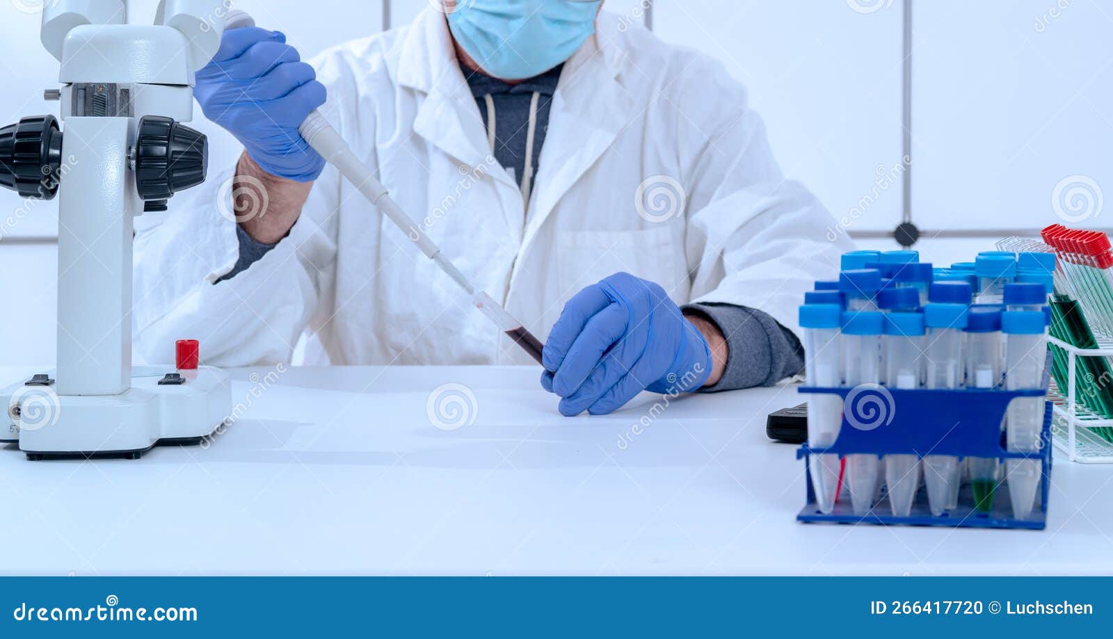 Pharmacological Research in the Laboratory of Medical Stock Photo ...