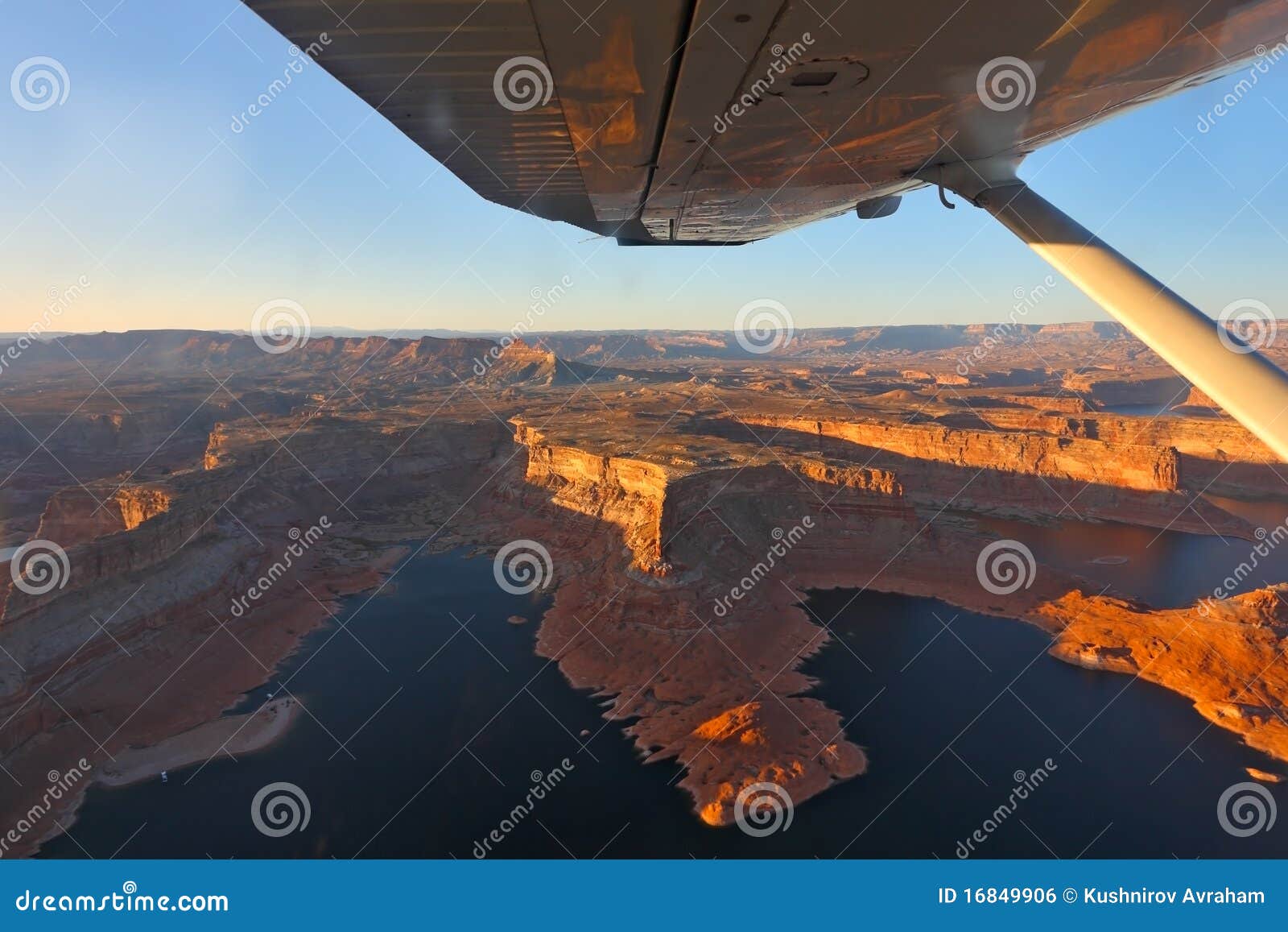 Phenomenally Beautiful Lake Powell Stock Photo - Image of navajo ...