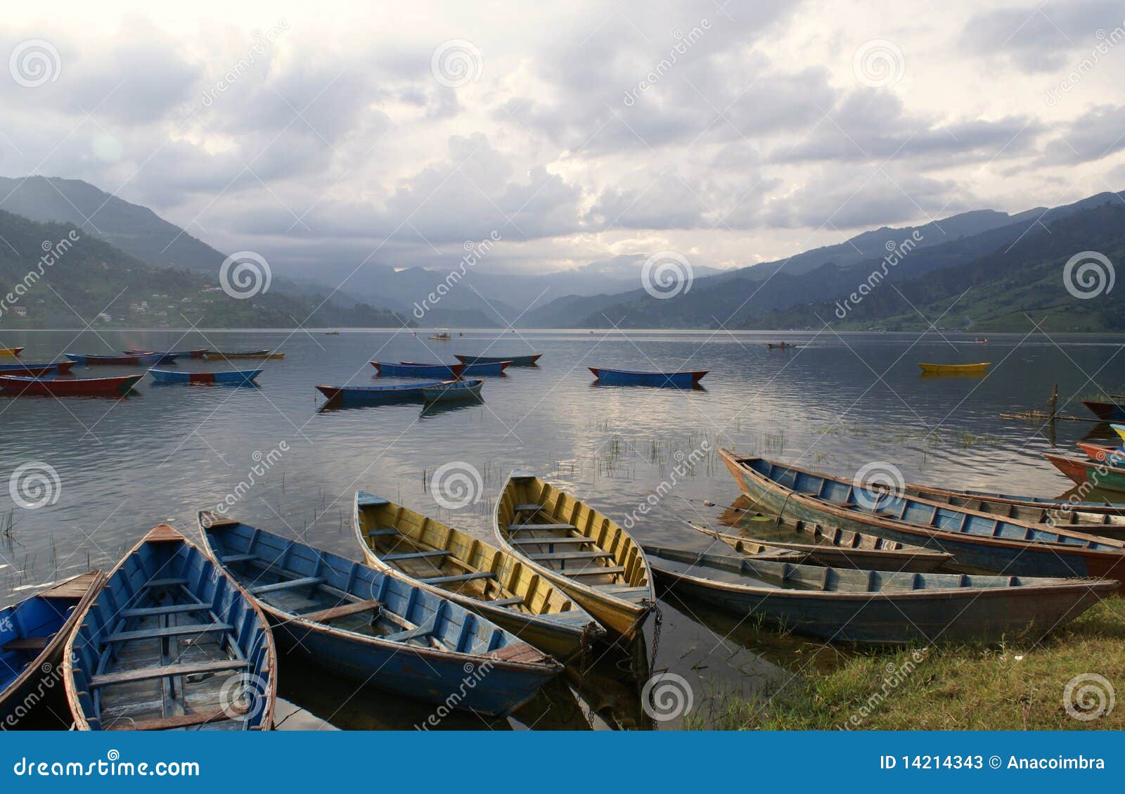 Phewa Lake, Pokhara, Nepal stock image. Image of holidays - 14214343