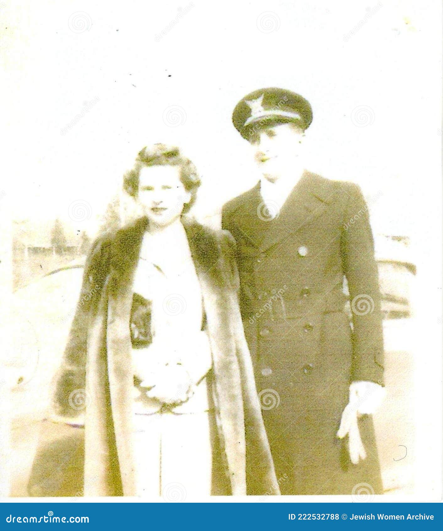 Phil Bayer, Lillian Bayer 1944 Picture. Image: 222532788