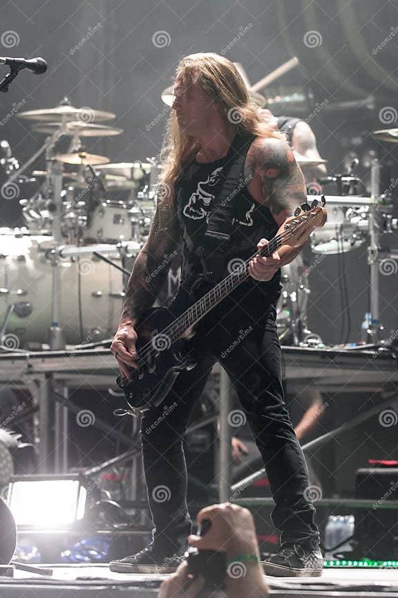 Phil Demmel editorial photography. Image of band, demmel - 28631792