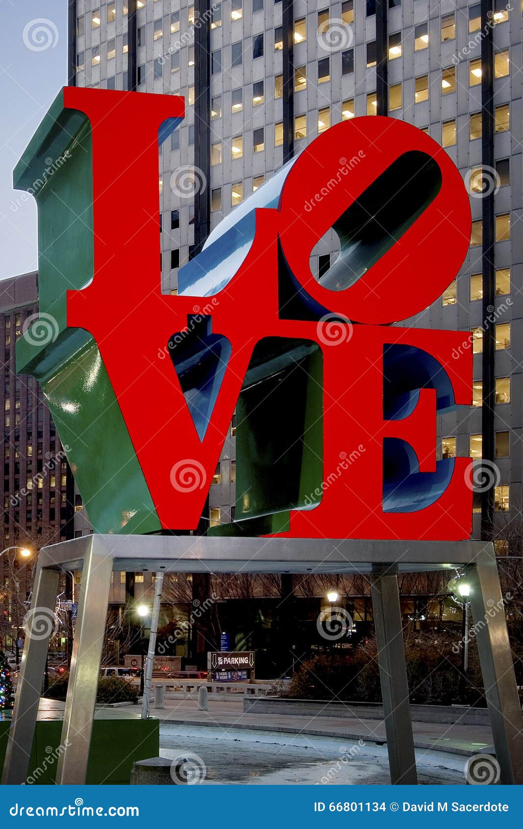 Philadelphia Love Statue Editorial Image | CartoonDealer.com #66801132