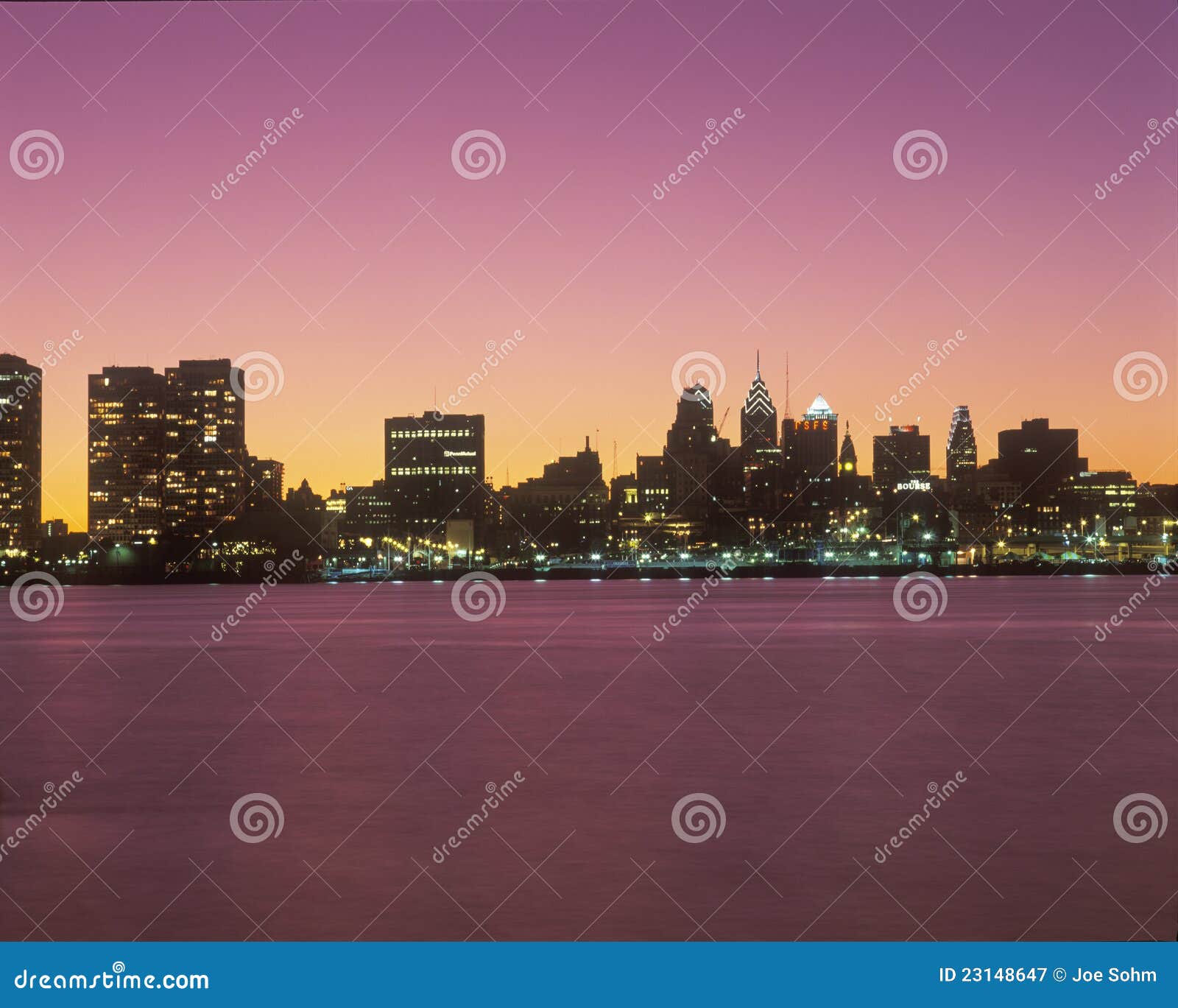 Philadelphia, PA Skyline at Sunset Editorial Photography - Image of ...