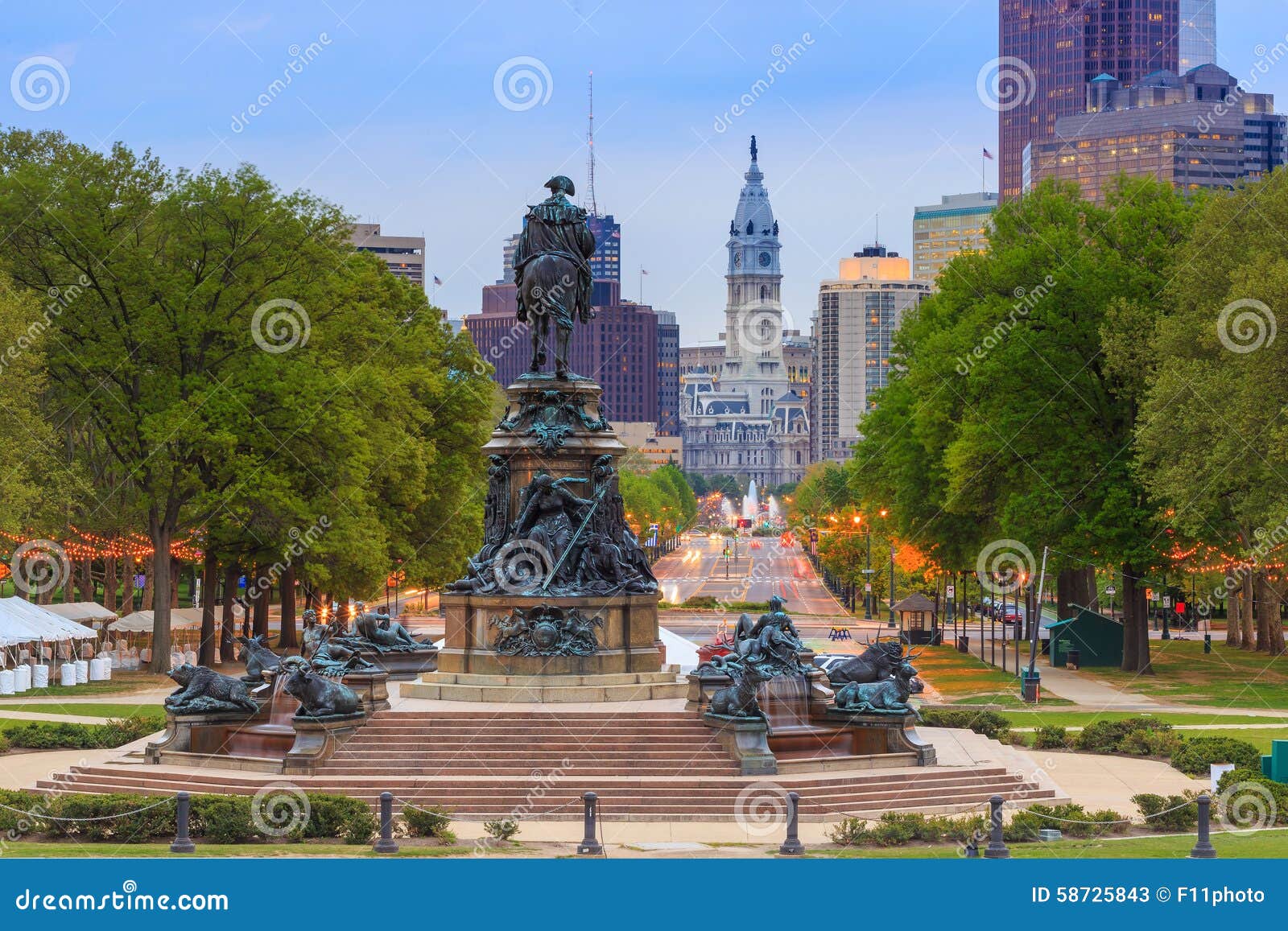 Philadelphia Skyline at Night Stock Image - Image of nighttime ...