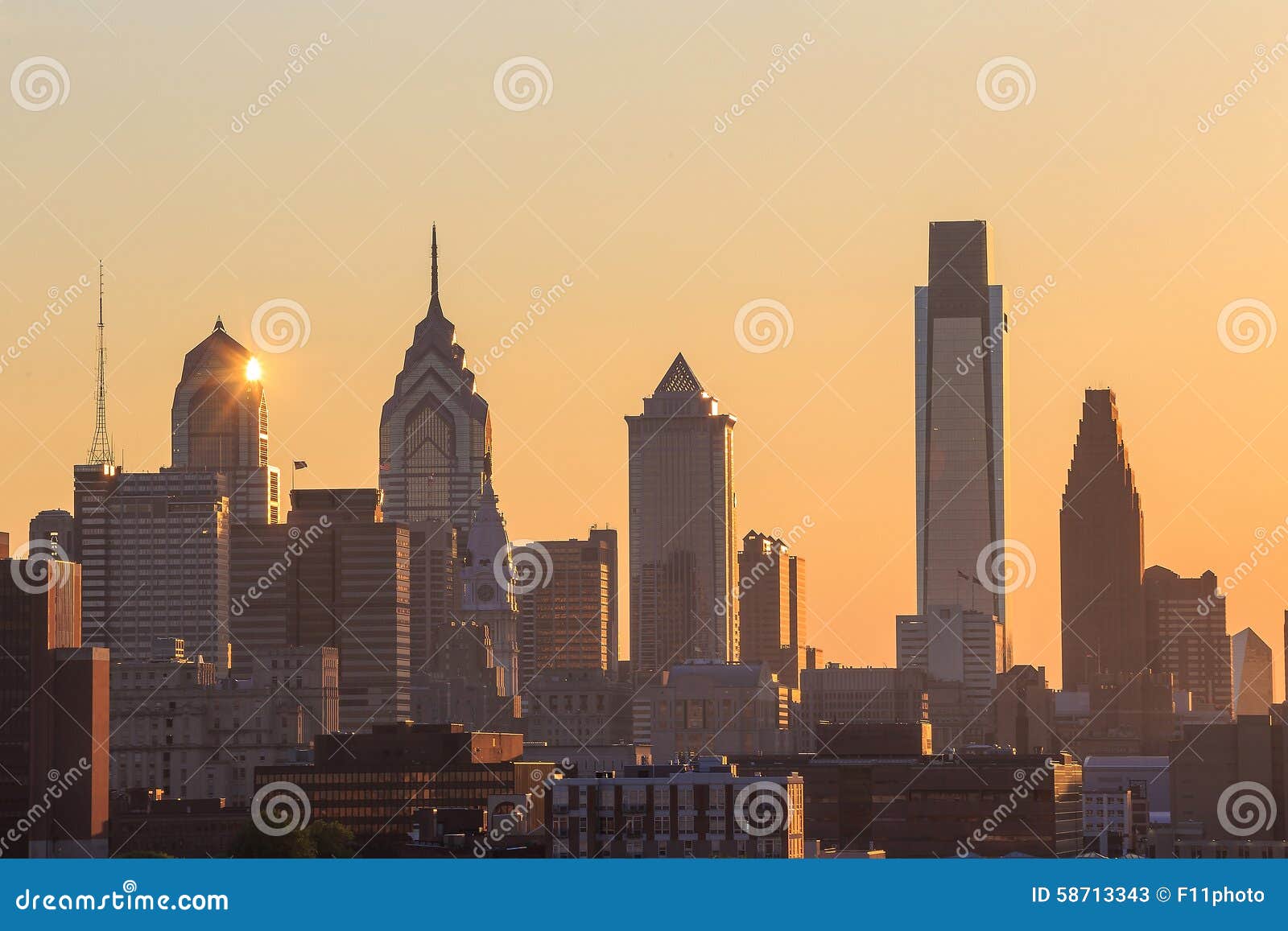 Philadelphia Skyline at Sunset Stock Image - Image of perspective ...