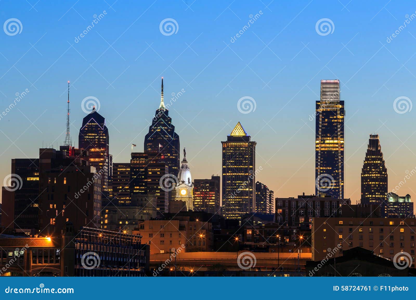 Philadelphia Skyline at Sunset Stock Image - Image of skyscrapers ...