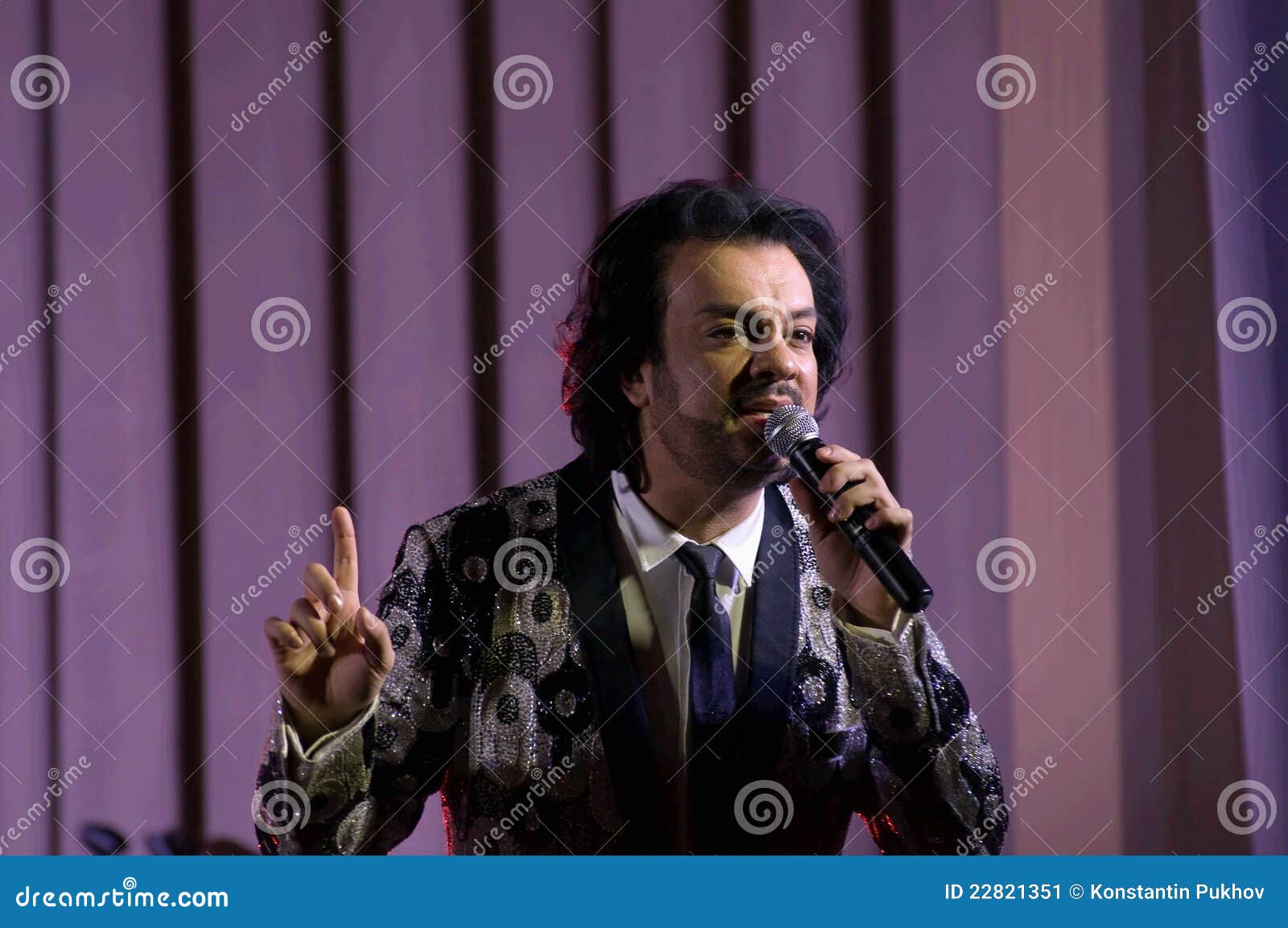 Philipp Kirkorov editorial photo. Image of camera, view - 22821351