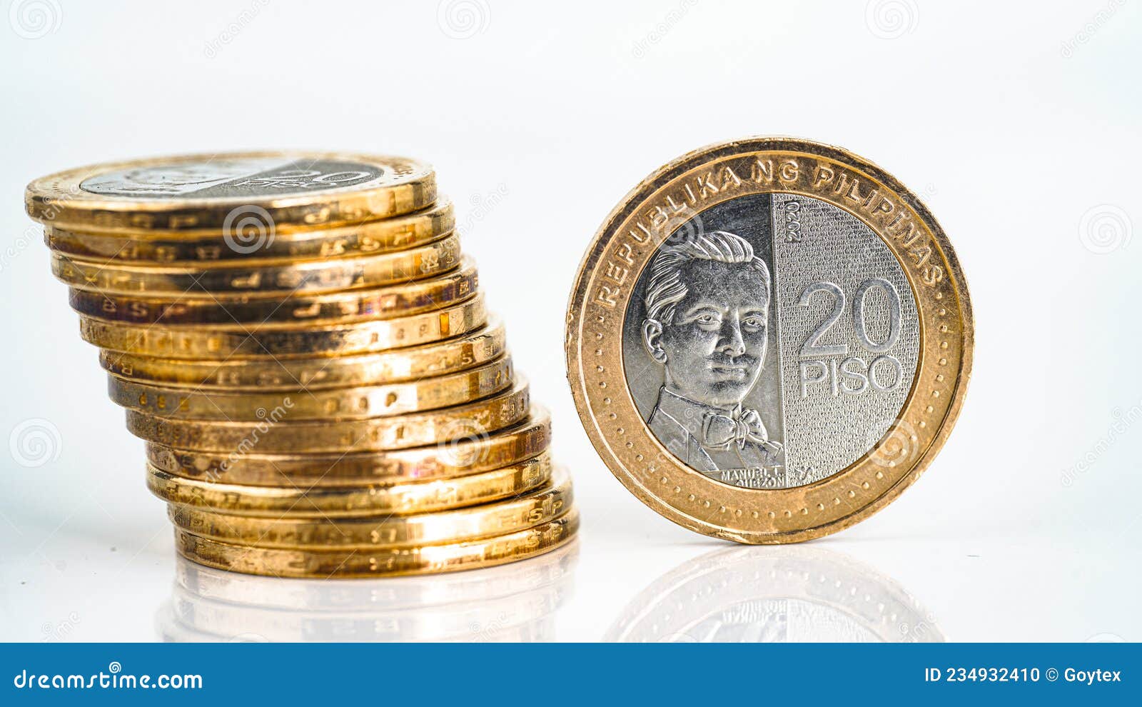 Philippine Twenty Pesos Coins Stock Photo - Image of digital, close ...