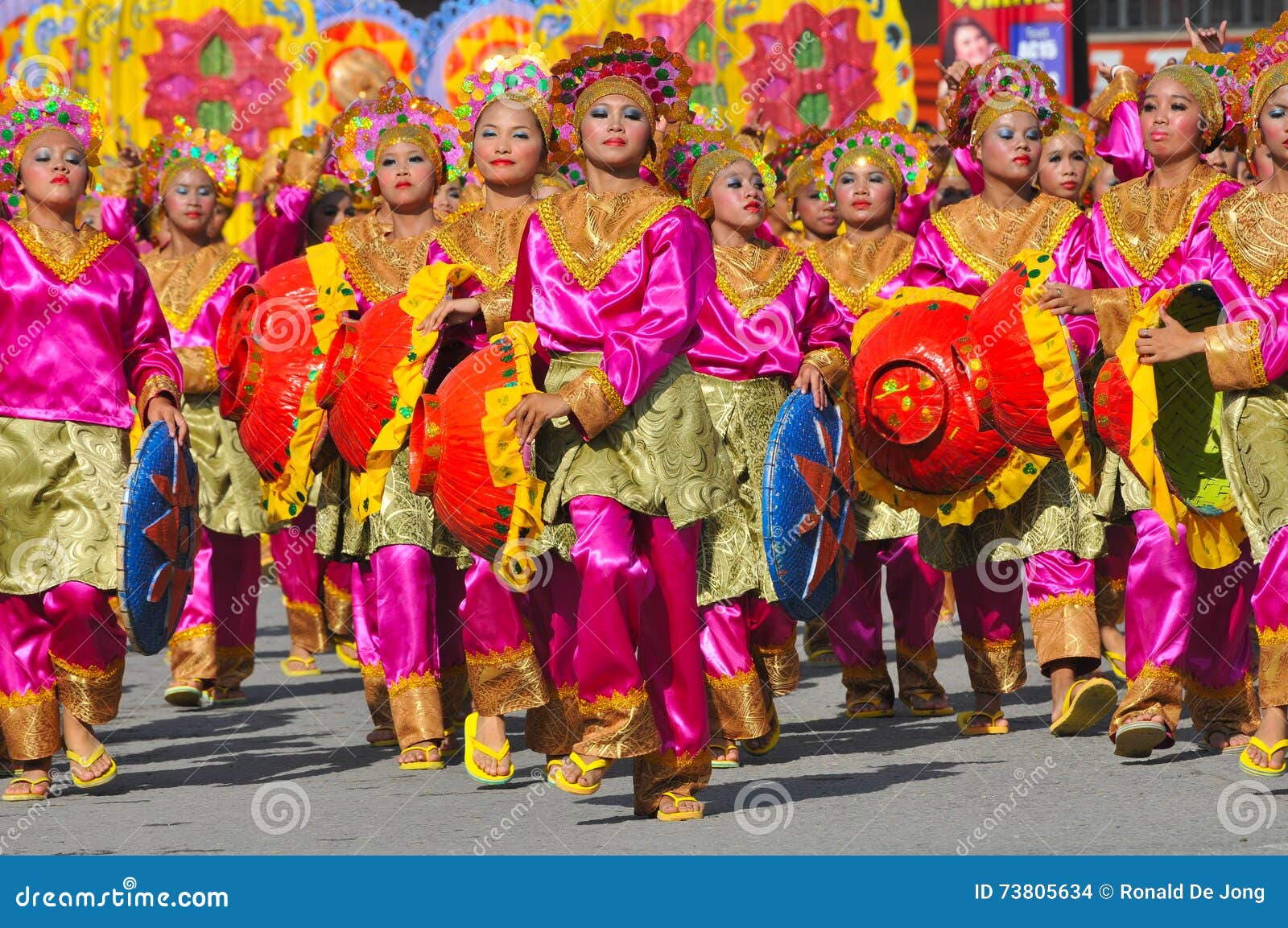 Philippines, Mindanao, Kiamba Image stock éditorial - Image du défilé ...