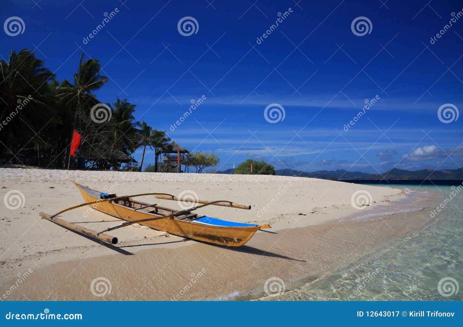 Philippines Traditional Boat Stock Image - Image of leisure, sand: 12643017